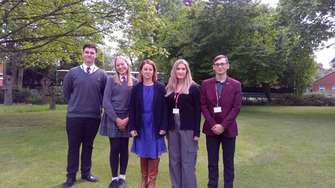 Ashby School pupils help shape government youth strategy - Labour Party ...